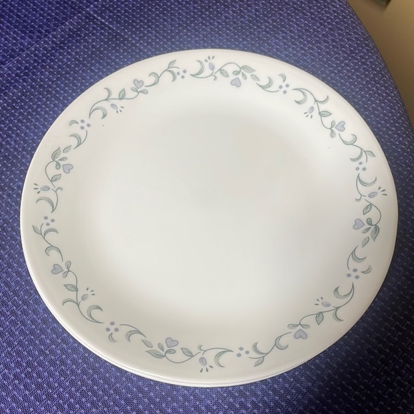 Corelle | Dining | Corelle Country Cottage 14 Dinner Plates Set Of 2 ...